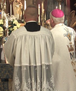 TR Media, Pontifical Low Mass Celebrated by Bishop Daniel Dolan - True ...